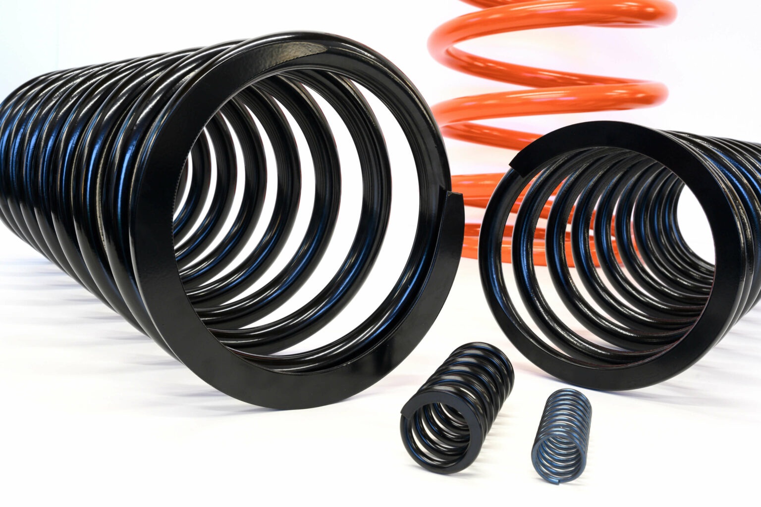 Principios del diseño de resortes: navegando estrés, deformación y ...